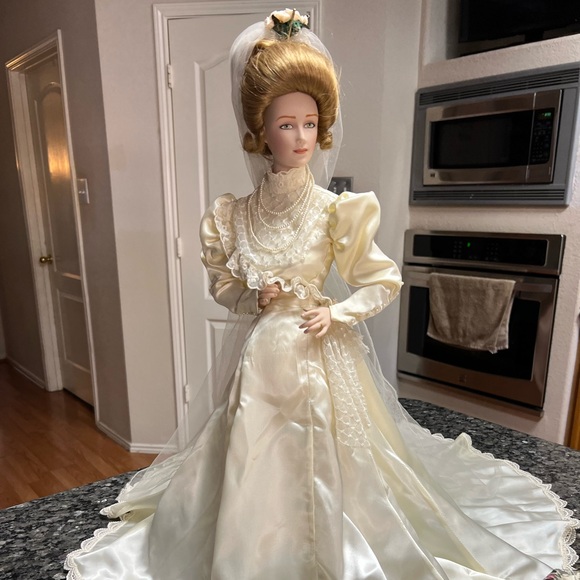 Franklin Mint | Art | Gibson Girl Bride Doll Franklin Mint Heirloom 22 ...